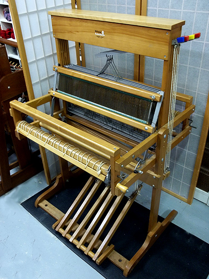 TLD Design Center & Gallery - Chicago Area New and Used Weaving Looms ...