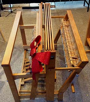 TLD Design Center & Gallery - Chicago Area New and Used Weaving Looms ...