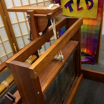 TLD Design Center & Gallery - Chicago Area New and Used Weaving Looms ...